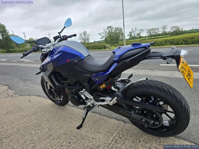 Bmw F 900 R for sale - Catalyst FindIt